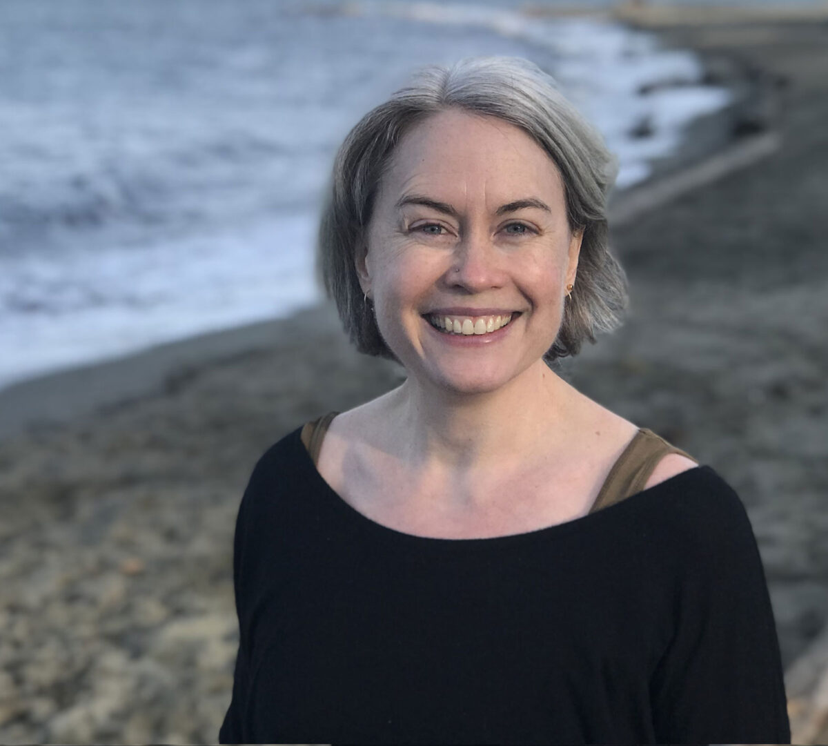 Connect with Elizabeth - Close Comforts | Book Consultation